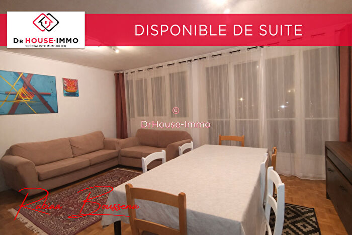 Appartement 4 pièces à vendre - Neuilly-sur-Marne, Carnot, République