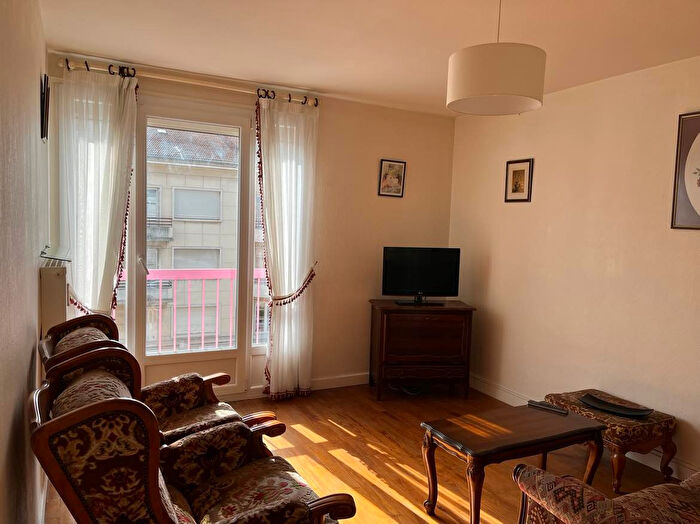 Appartement 2 pièces à louer à Roussillon