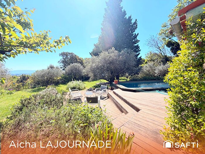 Maison 8 pièces à Caumont-sur-Durance, à vendre