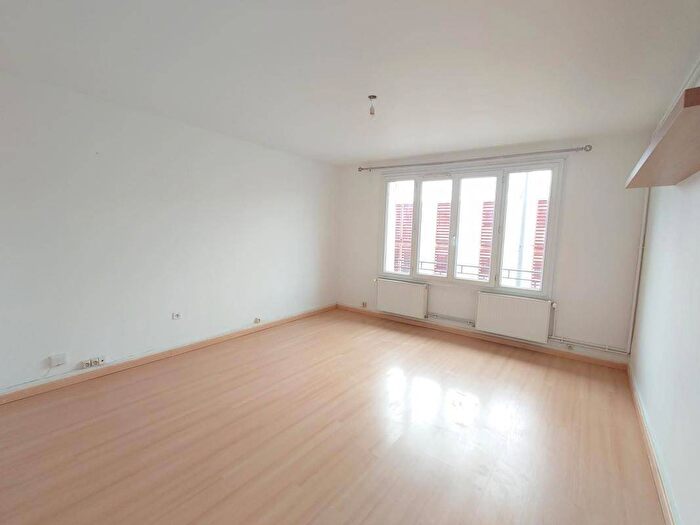 Appartement à louer - Grenouillère-Marnois-Rive de Marne, Noisy-le-Grand - 2 pièces - 1 chambre
