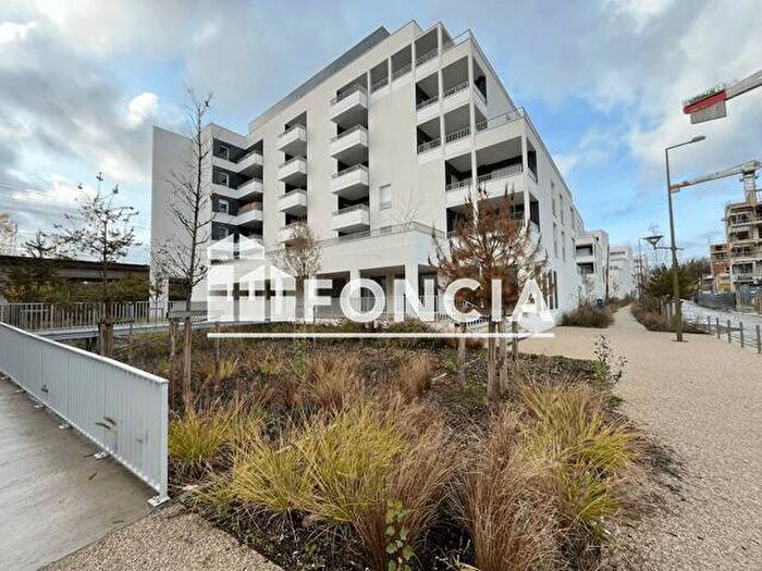 Appartement à louer - Le Bourg-Le Vieux Bourg, Lormont - 1 pièce