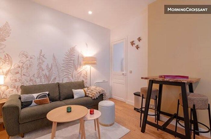 Appartement à louer - Porte Saint Denis-Paradis, Paris ème arrondissement - 2 pièces - 1 chambre