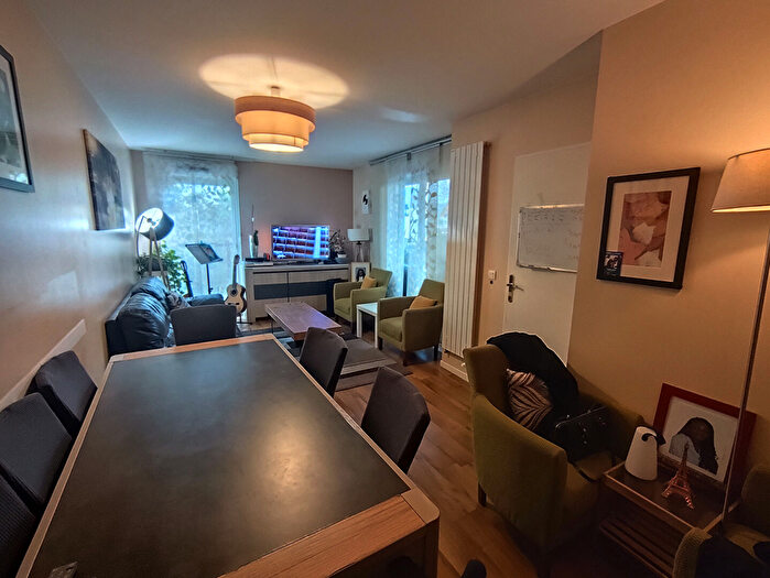 Appartement à vendre - Argenteuil, Centre-ville - 4 pièces - 3 chambres