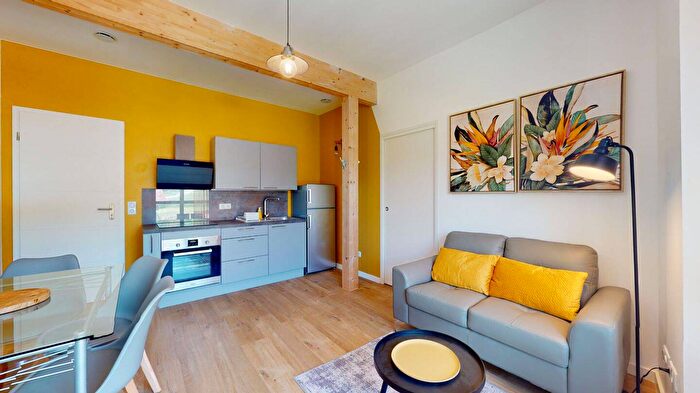 Appartement 2 pièces à Cernex, à louer