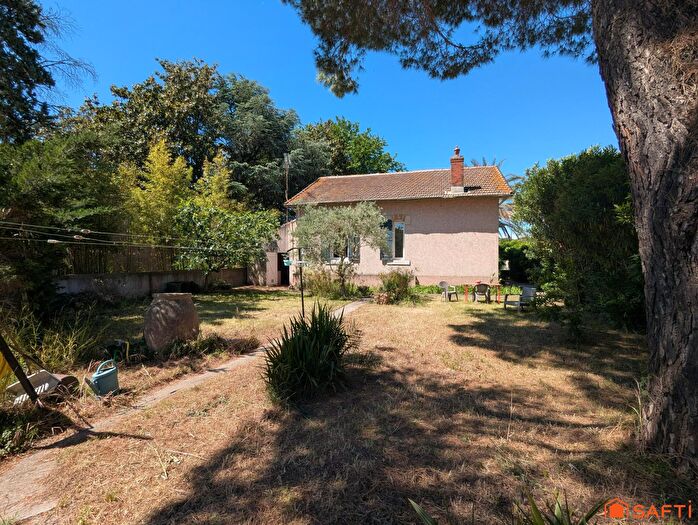 Aigues-Mortes : Maison 3 pièces à vendre