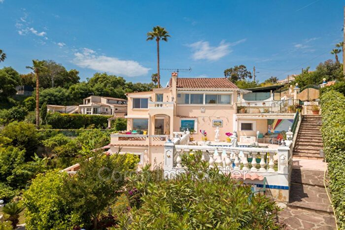 Maison à vendre - Mandelieu-la-Napoule, Les Termes - 5 pièces - 3 chambres