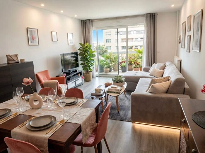 Courbevoie, Marceau République - Appartement 2 pièces à vendre