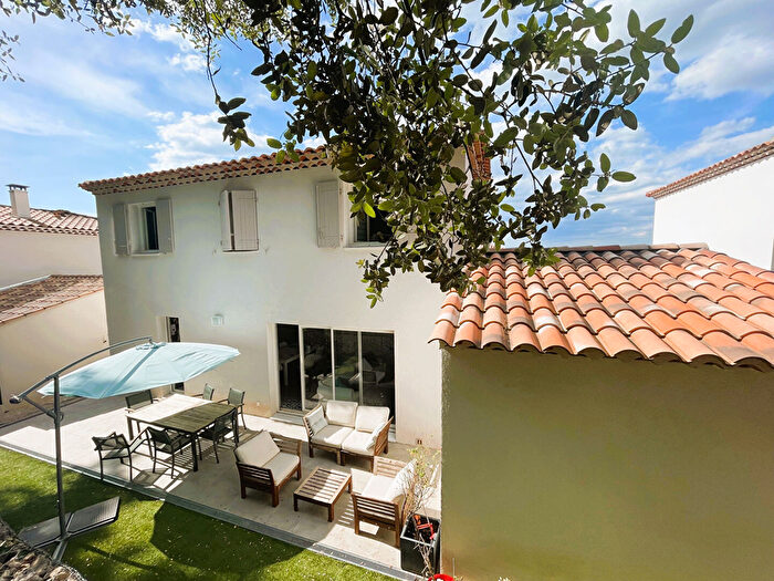 Maison à vendre - Venelles - 4 pièces - 3 chambres