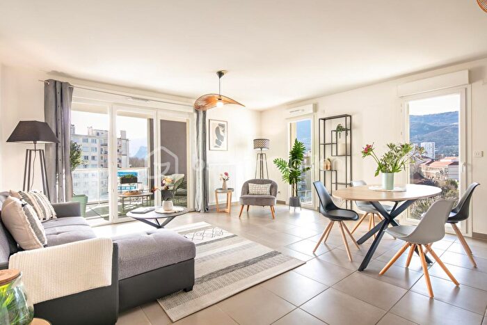 Appartement à vendre - Grenoble, Eaux-Claires, Mistral - 3 pièces - 2 chambres