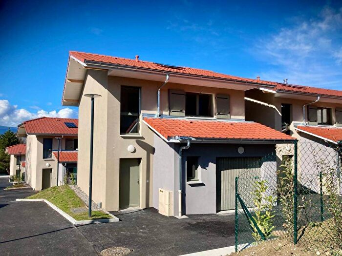 Maison à louer - Messery - 4 pièces - 3 chambres