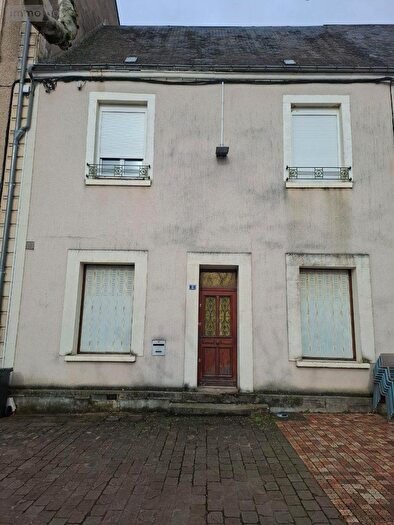 Maison 7 pièces à Henrichemont, à vendre