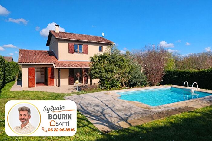 Maison à vendre - Jassans-Riottier - 7 pièces - 6 chambres