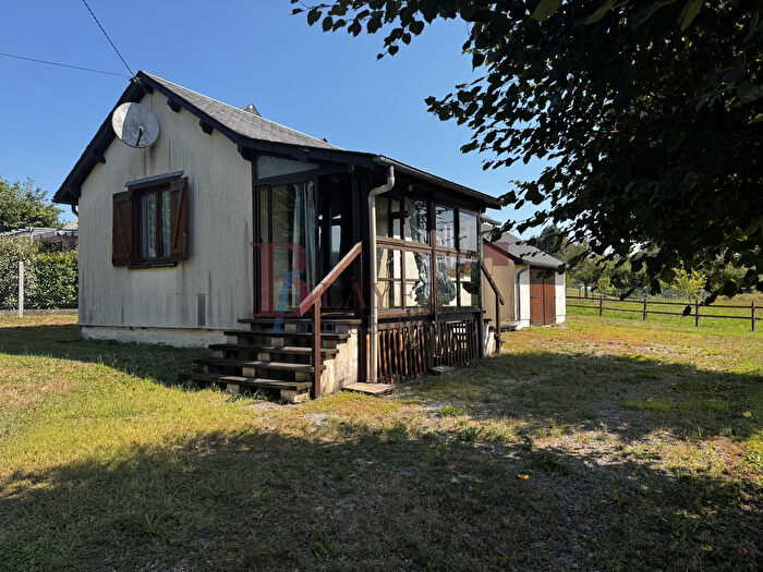 Rosiers-d'Égletons : Maison 2 pièces à vendre