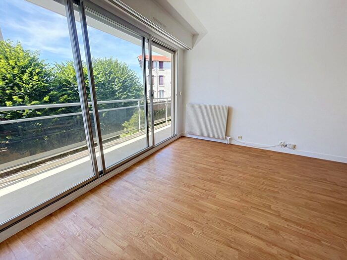 Appartement 4 pièces à Saint-Germain-en-Laye, Hennemont, à vendre