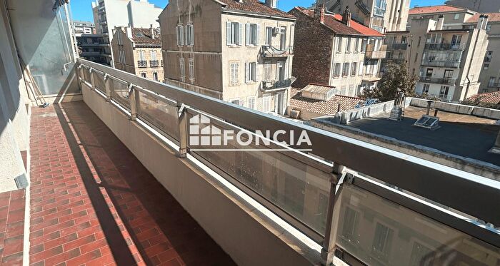 Appartement à vendre - Marseille e , Saint-Pierre - 2 pièces - 1 chambre