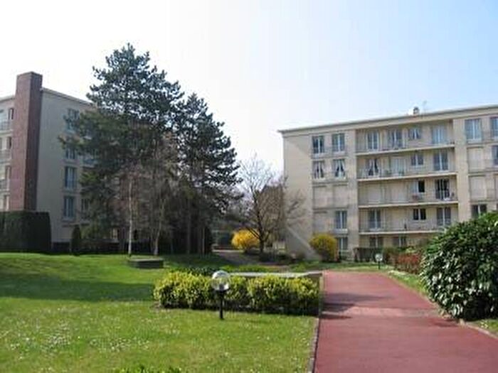 Appartement à louer - Avenues, Compiègne - 1 pièce