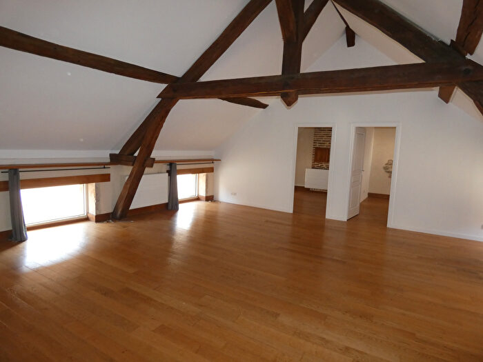Beaune, Centre-ville - Appartement 3 pièces à louer