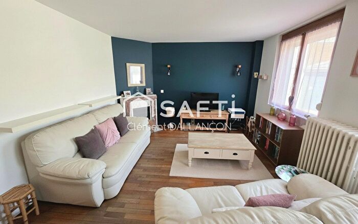 Maison à vendre - Saint-Quentin, Isle - 6 pièces - 5 chambres