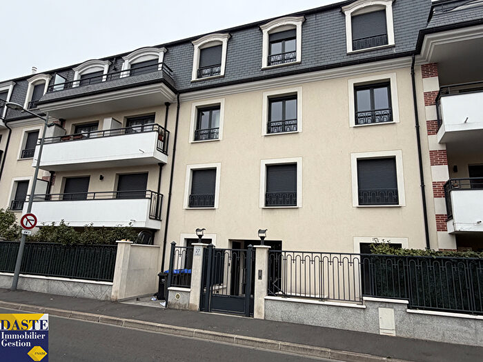 Appartement 1 pièce à louer à Noisy-le-Grand, Sud