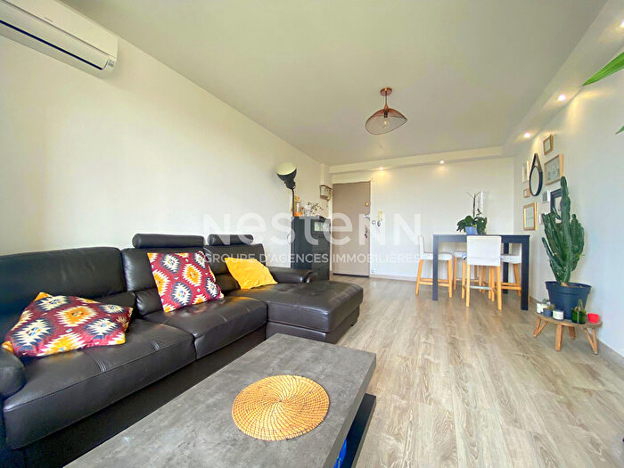 Appartement à vendre - Marignane, Saint-Louis, Saint-Georges - 2 pièces - 1 chambre