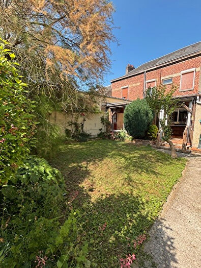 Maison à vendre - Moreuil - 8 pièces - 6 chambres