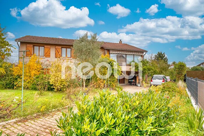 Maison à vendre - Ambérieux-en-Dombes - 6 pièces - 5 chambres