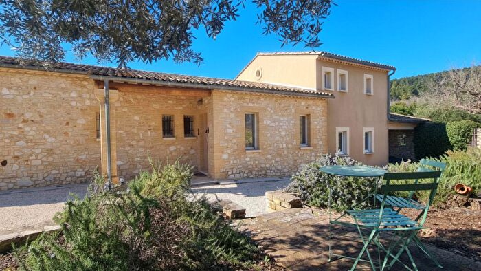 Uzès : Maison 6 pièces à vendre
