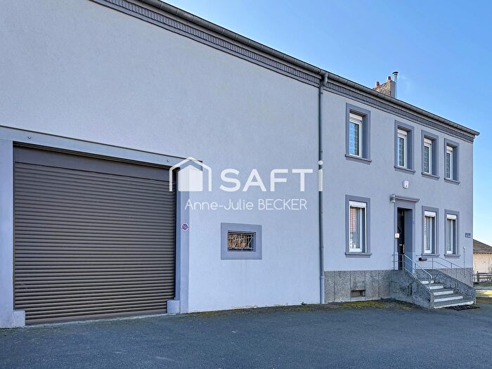 Maison à vendre - Sarralbe - 10 pièces - 6 chambres
