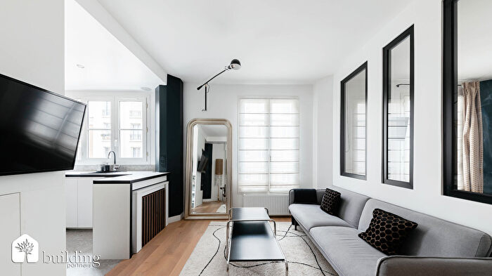 Appartement 2 pièces à vendre à Courbevoie, Marceau République