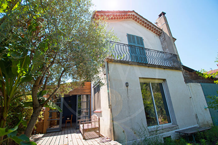Maison 4 pièces à Cagnes-sur-Mer, Les Vallières, Le Malvan, Les Travails, La Combe, à vendre