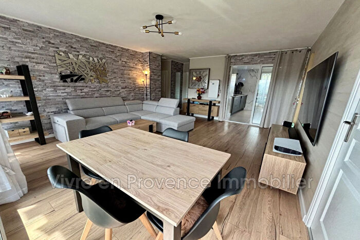 Appartement 4 pièces à La Trinité, à vendre
