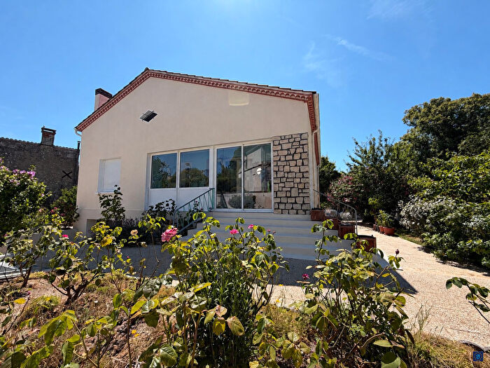 Mortagne-sur-Gironde - Maison 4 pièces à vendre