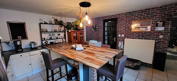 Maison 6 pièces à vendre à Nouvion