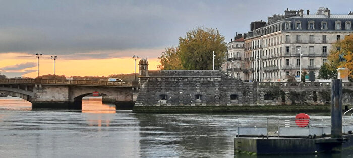 Appartement à vendre - BayonneBayonaBaiona, Petit-Bayonne - 5 pièces - 3 chambres