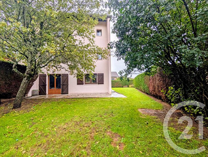 Maison à louer - Valdahon - 6 pièces - 3 chambres