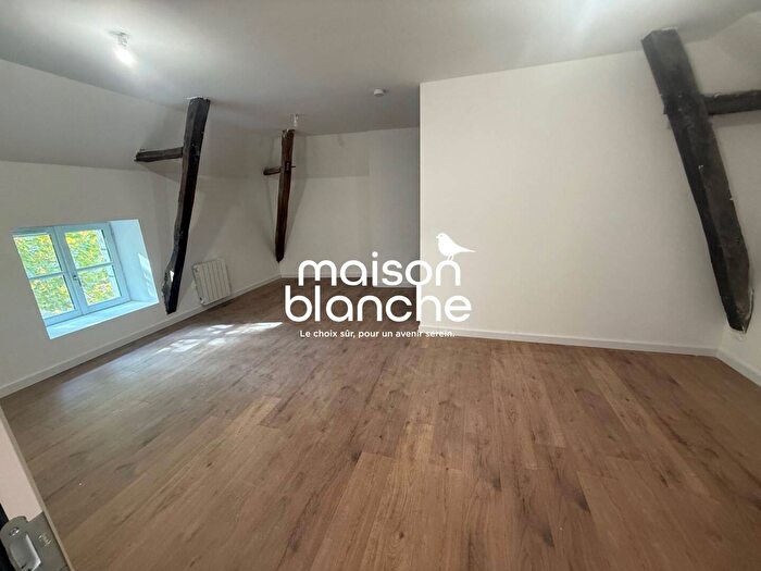 Appartement à louer - Lencloître - 1 pièce