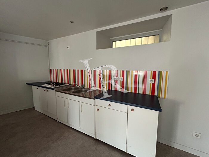 Appartement à louer - Le Puy-en-Velay, Breuil, Carmes - 3 pièces - 2 chambres