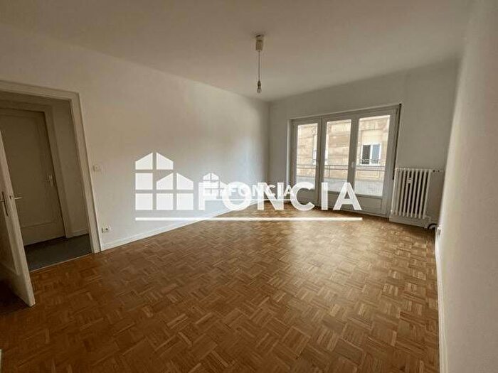 Appartement à louer - Krutenau Centre Est, Strasbourg - 4 pièces - 3 chambres