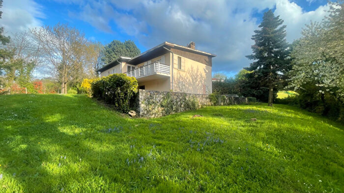 Maison à vendre - Vienne, Centre-ville - 6 pièces - 5 chambres