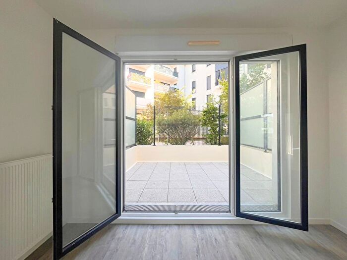 Maison à vendre - Chessy - 4 pièces - 3 chambres