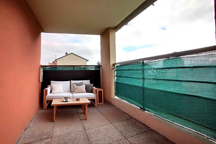 Appartement à louer - Clermont-Ferrand, Herbet, Brezet, Saint-Jean - 3 pièces - 2 chambres