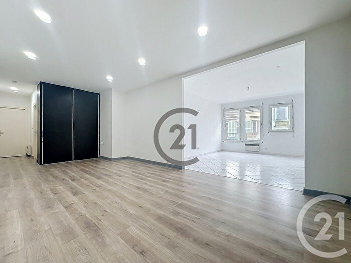Troyes, Cathédrale : Appartement 8 pièces à vendre