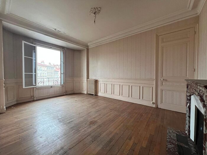 Appartement 2 pièces à Saint-Étienne, Jacquard, Préfecture, à vendre