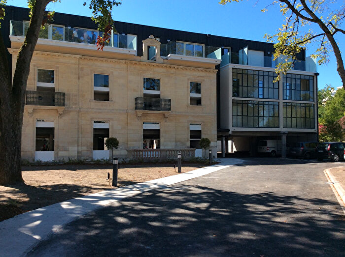 Appartement à vendre - Mérignac, Capeyron - 3 pièces - 2 chambres