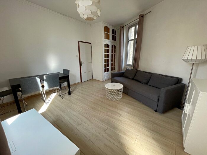 Appartement 2 pièces à Grenoble, Centre-ville, à louer