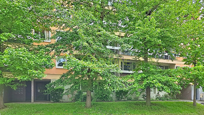 Appartement 6 pièces à vendre à Quartiers Nord-Est, Jeanne dArc