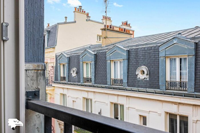 Bois-Colombes, Bourguignons, Gare : Appartement 3 pièces à vendre