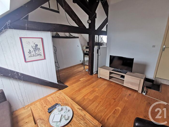 Appartement à louer - Orléans, Bannier, République - 1 pièce