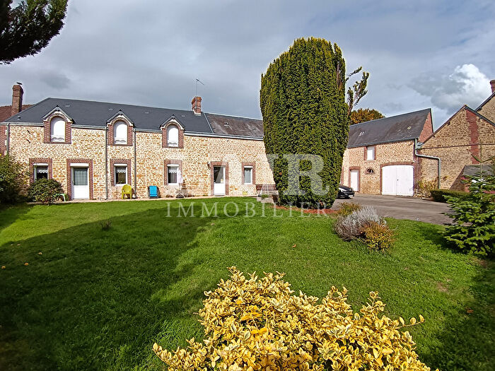 Maison 7 pièces à vendre - Sainte-Scolasse-sur-Sarthe