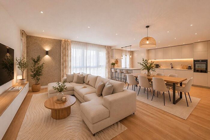 Appartement 4 pièces à vendre à Le Chesnay, Glatigny, Rueil